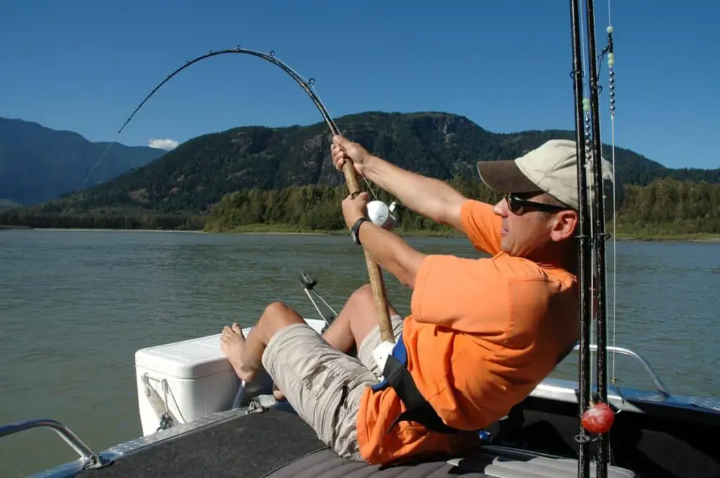 Beginner's Guide To Monofilament Leaders - Begin To Fish